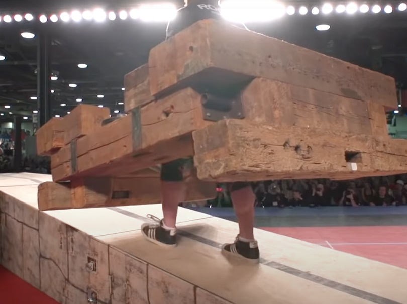 2014 Arnold Strongman Classic — THE TIMBER CARRY | Rogue Fitness Australia