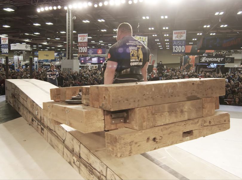 2017 Arnold Strongman Classic — The Timber Carry / 4K | Rogue Fitness ...