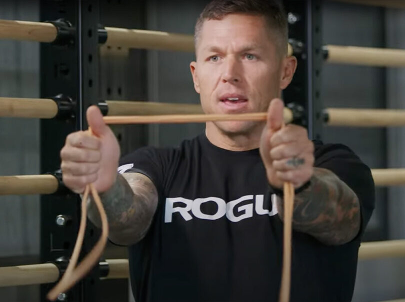 How To Do Band Pull Aparts | Rogue Fitness Australia